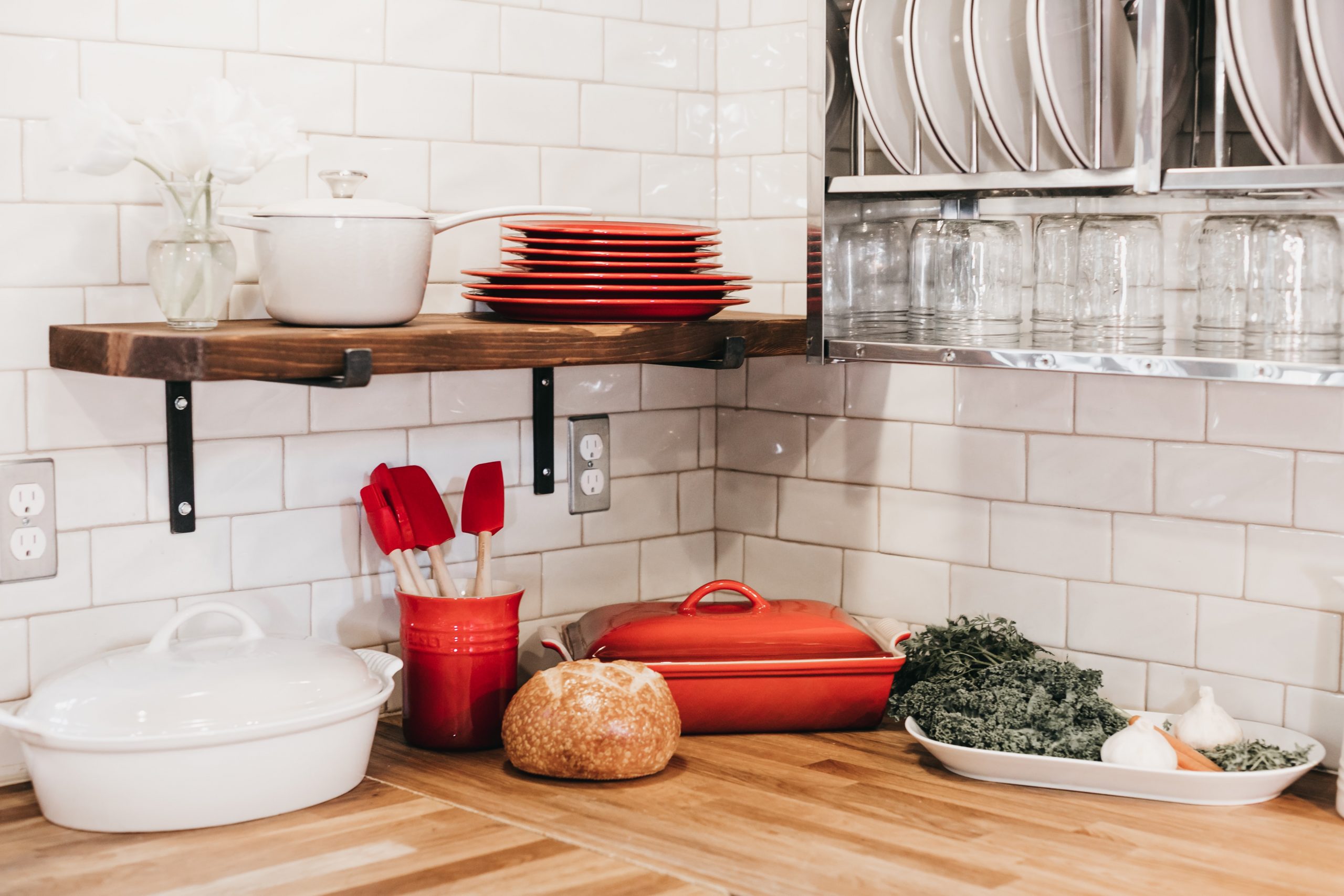 Keeping your Kitchen Organized with These Back-to-School Tips | 2020
